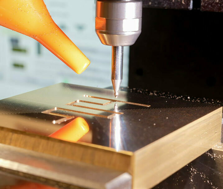 New microfabrication facility - Micromilling - LaFSI